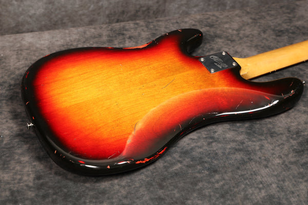 Olinto 4-String P - Sunburst Relic – Andy Baxter Bass & Guitars