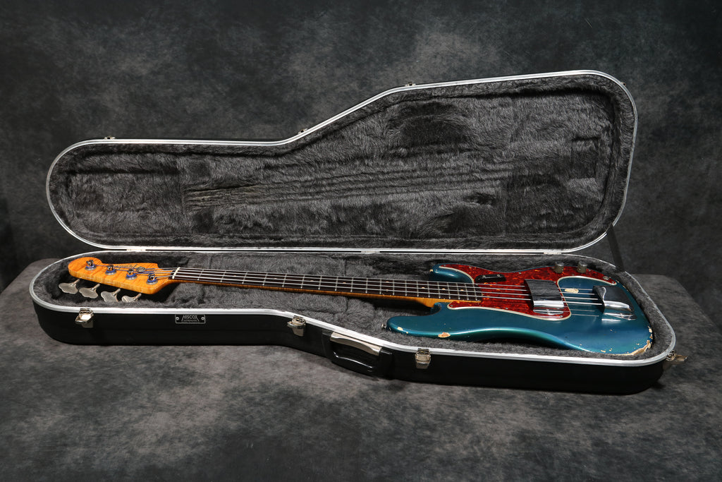 1962 Fender Precision Bass, Slab Board, Lake Placid Blue Refinish ...