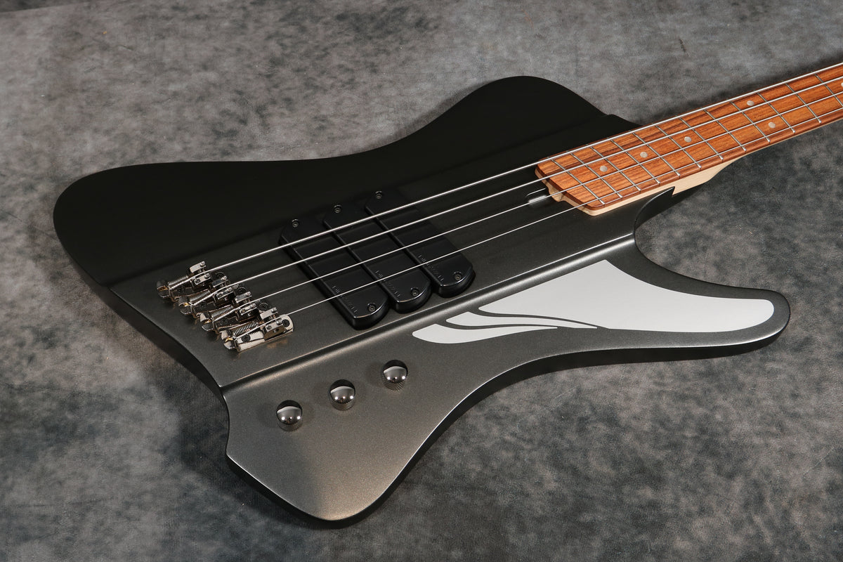 2020 Dingwall D-Roc Standard, Metallic Black – Andy Baxter Bass & Guitars