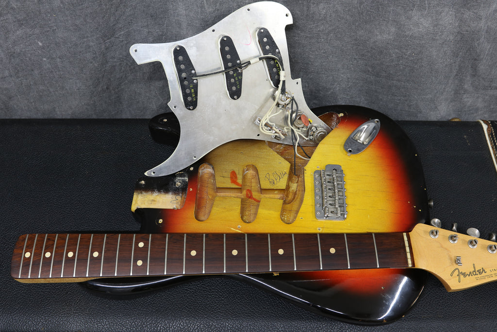 Early 1964 Fender Stratocaster, Sunburst – Andy Baxter Bass & Guitars