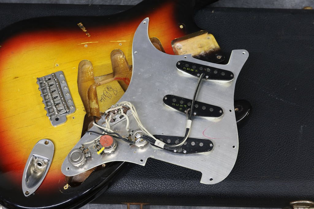Early 1964 Fender Stratocaster, Sunburst – Andy Baxter Bass & Guitars