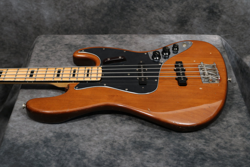1973 Fender Jazz Bass, Walnut – Andy Baxter Bass & Guitars
