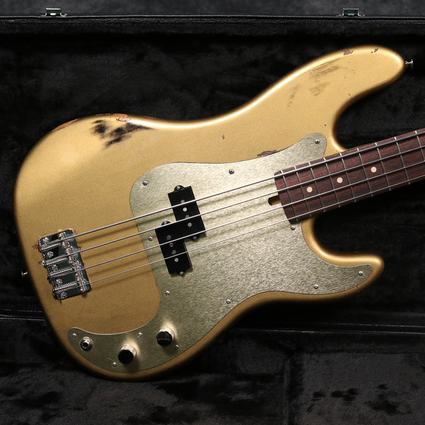 Olinto 4-String P - Carbonetti Gold Relic – Andy Baxter Bass & Guitars