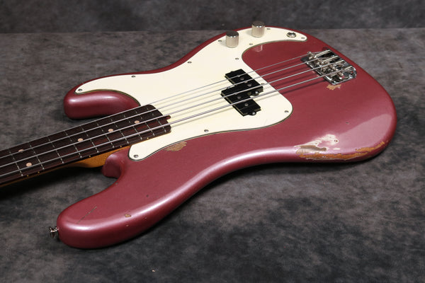 Olinto 4-String P - Burgundy Mist Relic – Andy Baxter Bass & Guitars