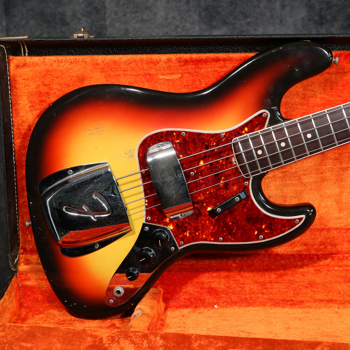1966 Fender Jazz Bass, Sunburst – Andy Baxter Bass & Guitars