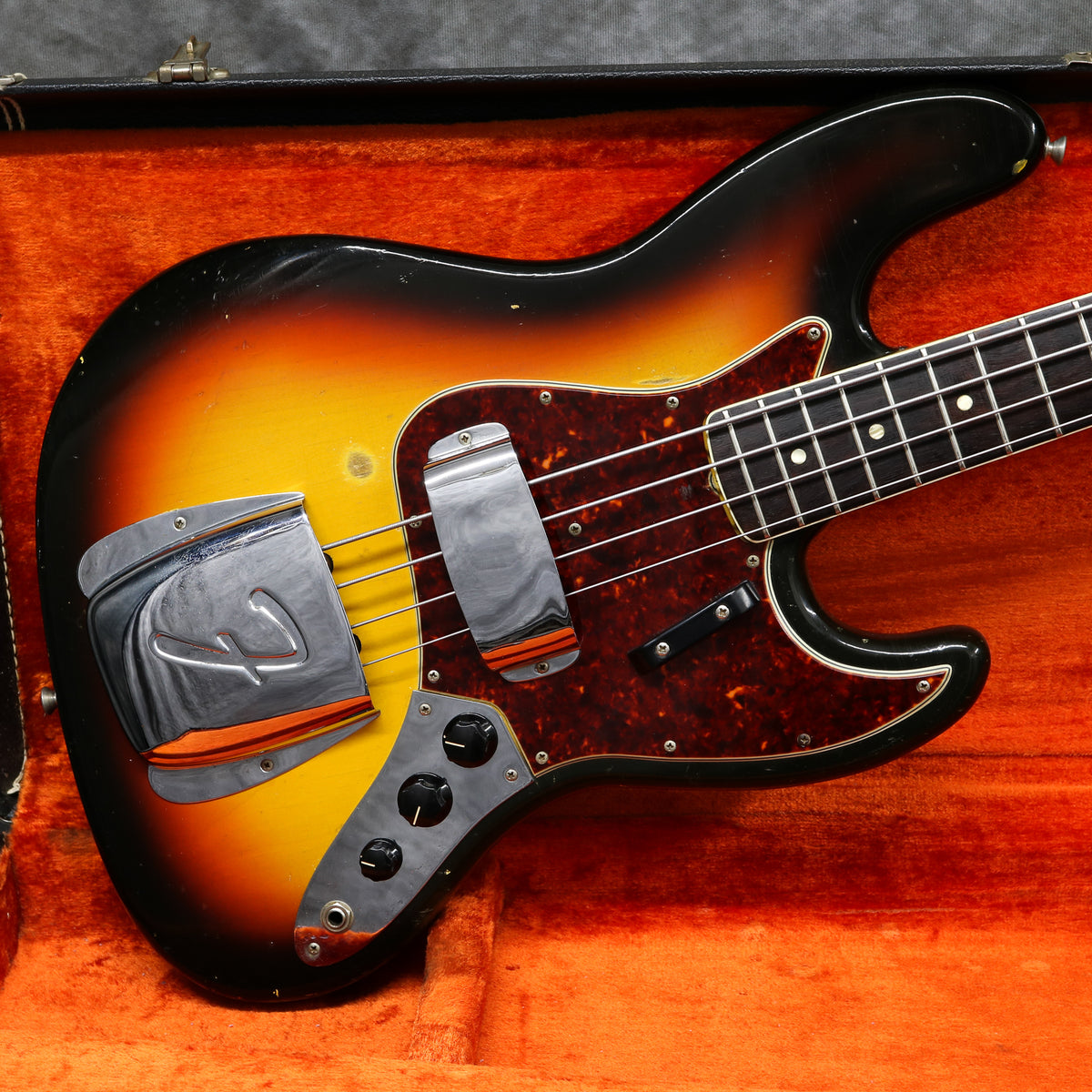1966 Fender Jazz Bass, Sunburst – Andy Baxter Bass & Guitars