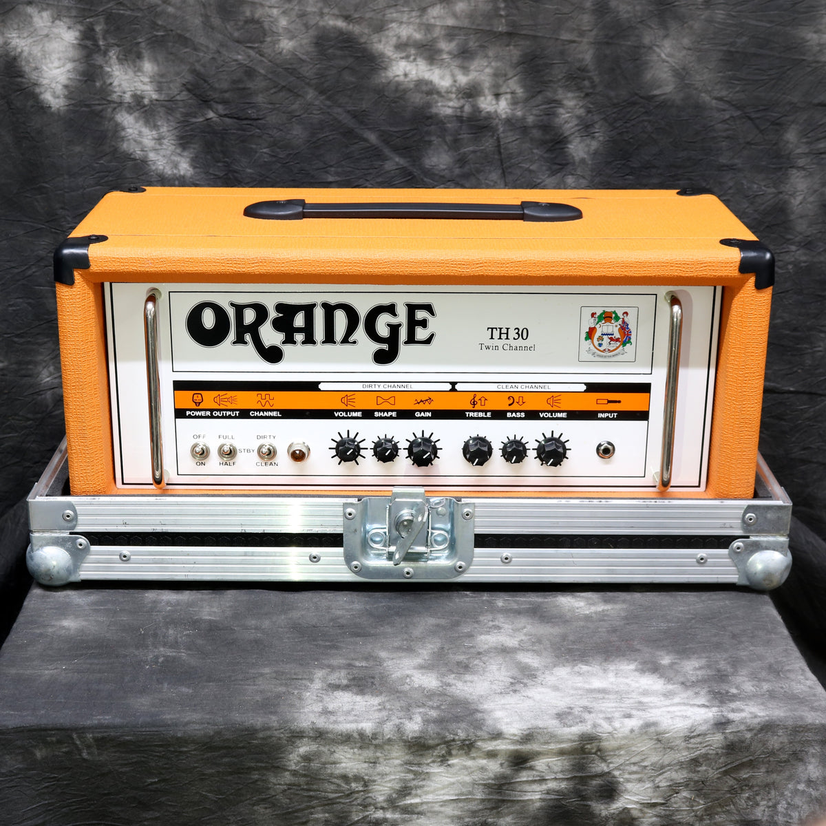 Orange TH30 With Flight Case & Footswitch – Andy Baxter Bass & Guitars