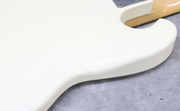 1979 Shergold Modulator, White – Andy Baxter Bass & Guitars