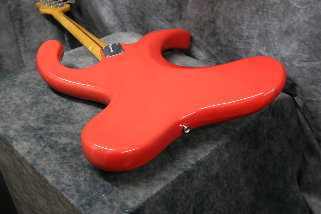 1999 Brian Eastwood - Bender Collision Bass - Fiesta Red – Andy Baxter ...